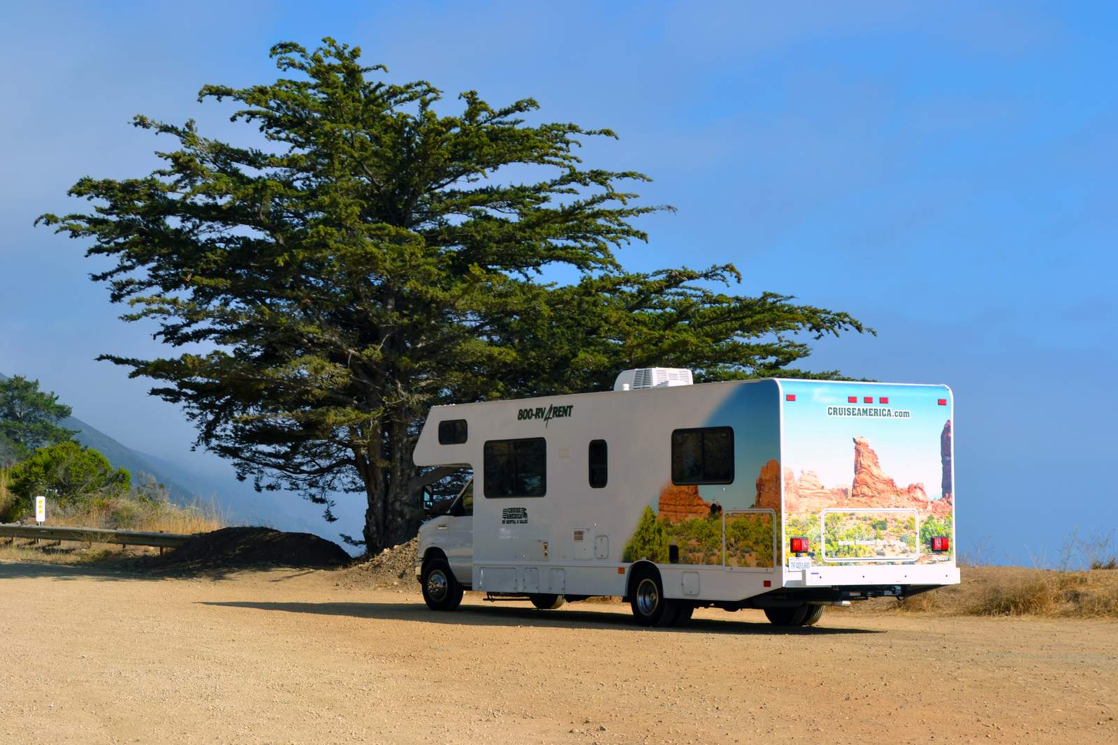 Wohnmobile USA, Cruise America: Motorhome C 30 | CANUSA