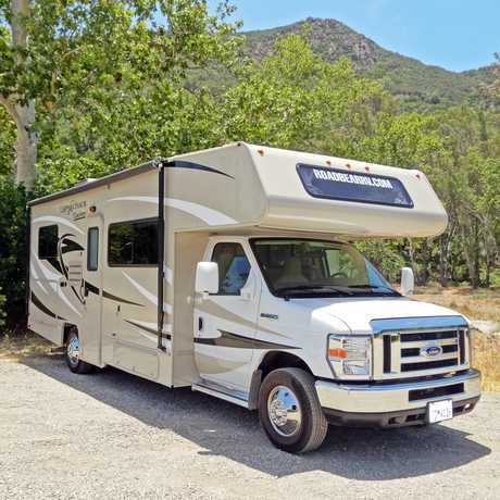Wohnmobilvermieter USA: Road Bear RV - canusa.de