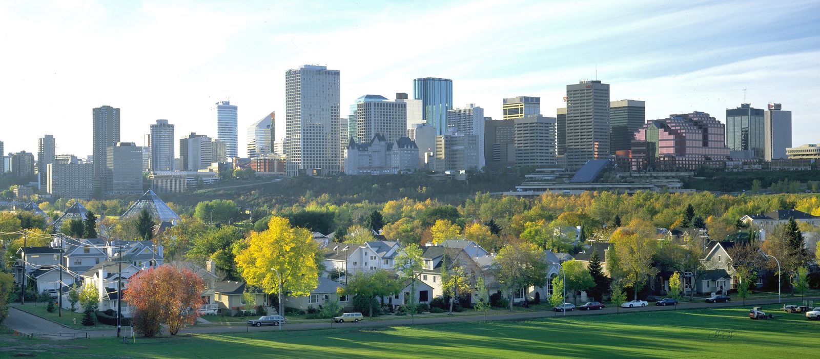 Edmonton: Reisen ans Tor der kanadischen Rocky Mountains | CANUSA