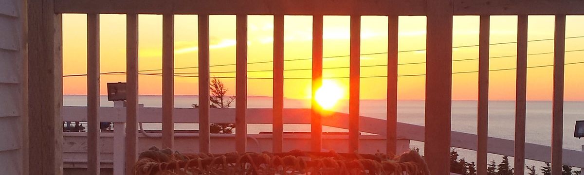 Long Point Lighthouse in Twillingate | CANUSA