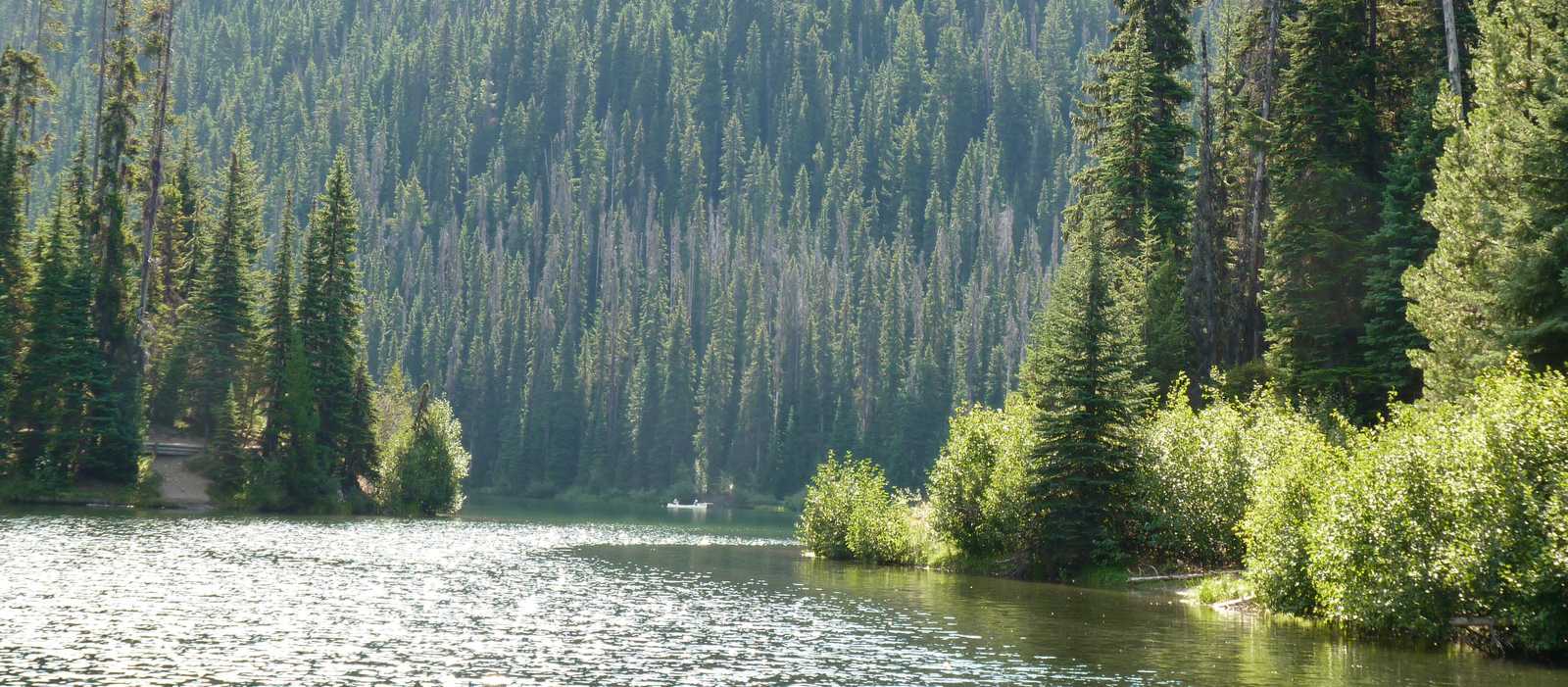 Lightning Lake Campground am Manning Provincial Park | CANUSA