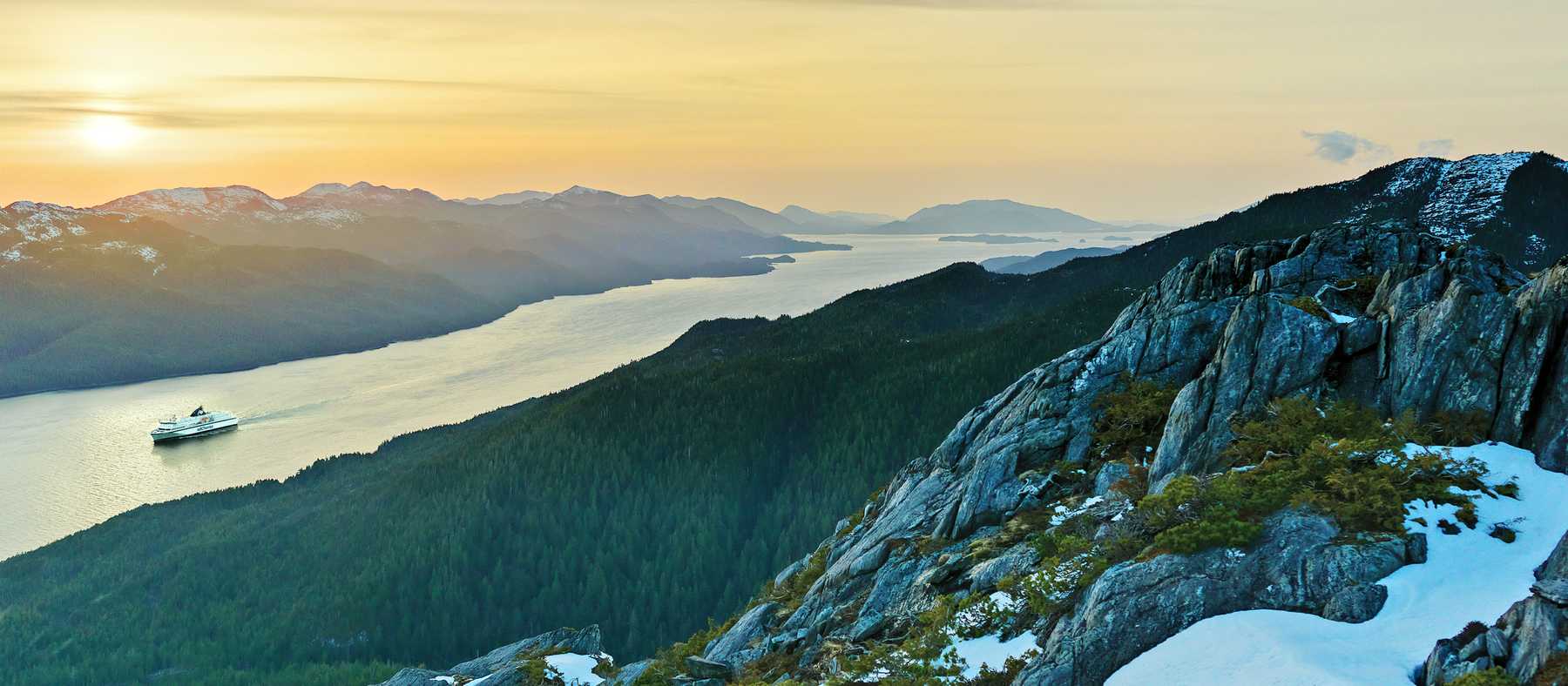 Schiffreisen durch Kanadas schönste Fjorde! | CANUSA