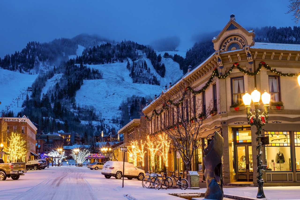 Aspen: Jetzt in den bekanntesten Skiort Amerikas | CANUSA